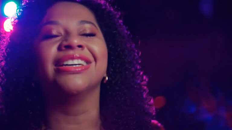 Mãos Chagadas é o mais novo lançamento de Silvia Rodrigues - Amo Música ...